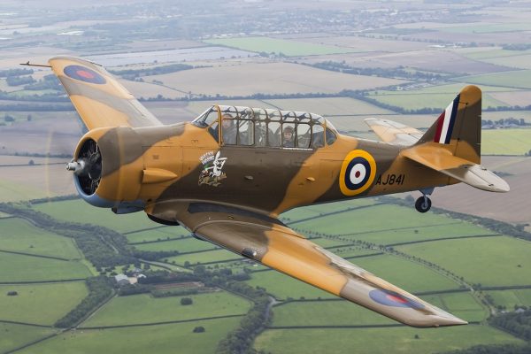 21520320636_49f1eb83b3_b - T6 Harvard Aviation T6 Harvard Aviation