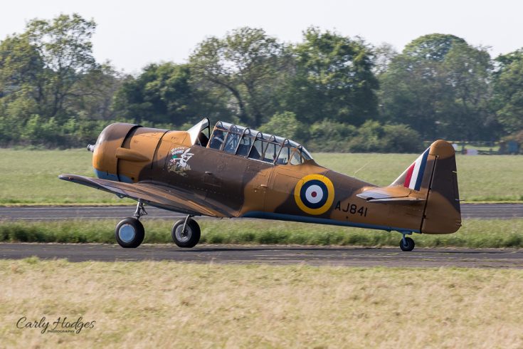 FLYING THE T6 FROM THE BACK - Warbird Experience Warbird Experience