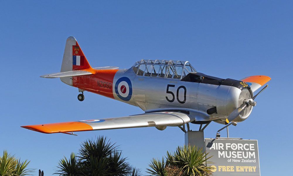 🇳🇿 - NZ1050 (RNZAF Museum Gate) - Warbird Experience Warbird Experience