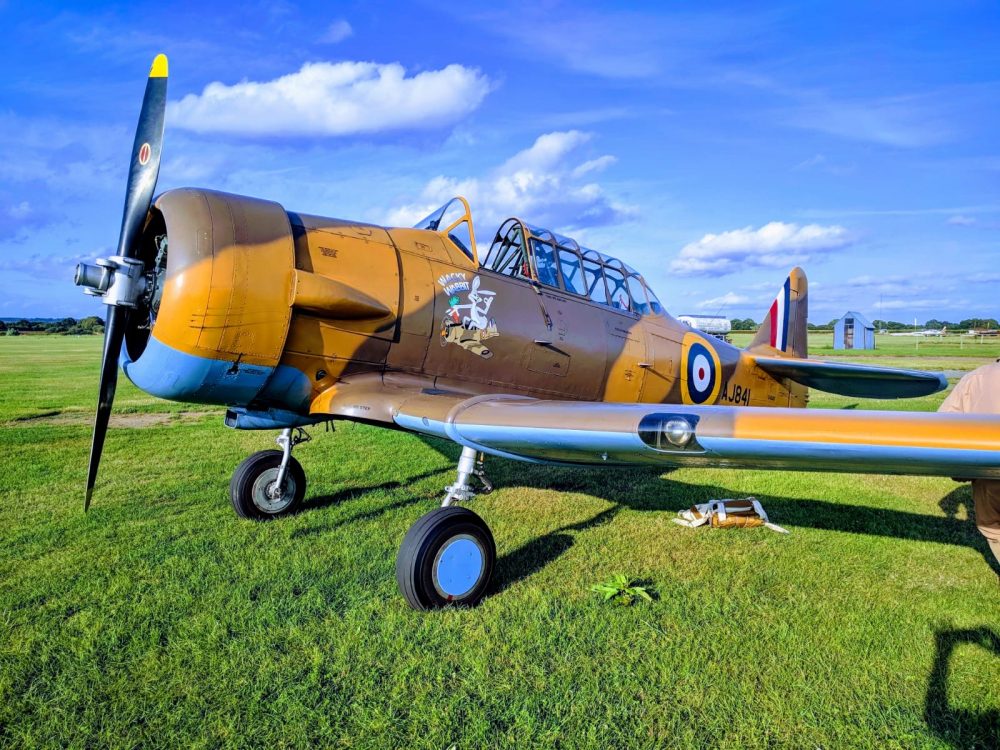 HARVARD SURVIVORS - Warbird Experience Warbird Experience